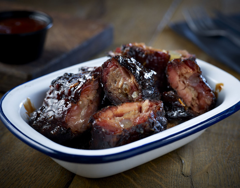 Smokin: Red's True Barbecue opens off Albert Square | News | Taste of ...