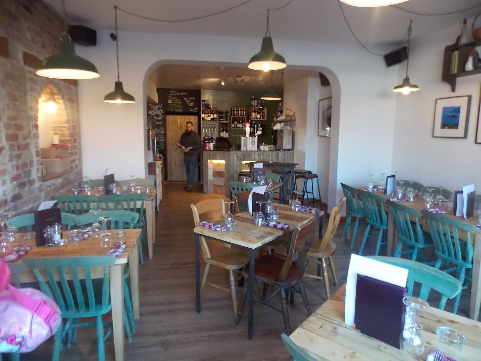 Review: Open up a whole new world of wine with Chorlton’s Cellar Key ...