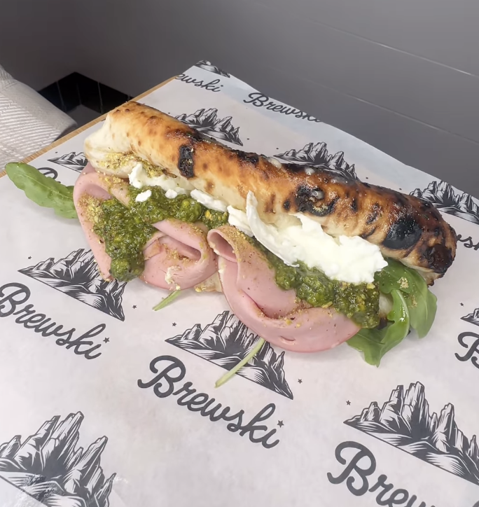 LUNCHTIME SORTED: 'World's greatest sandwich shop' Foldies opens in ...