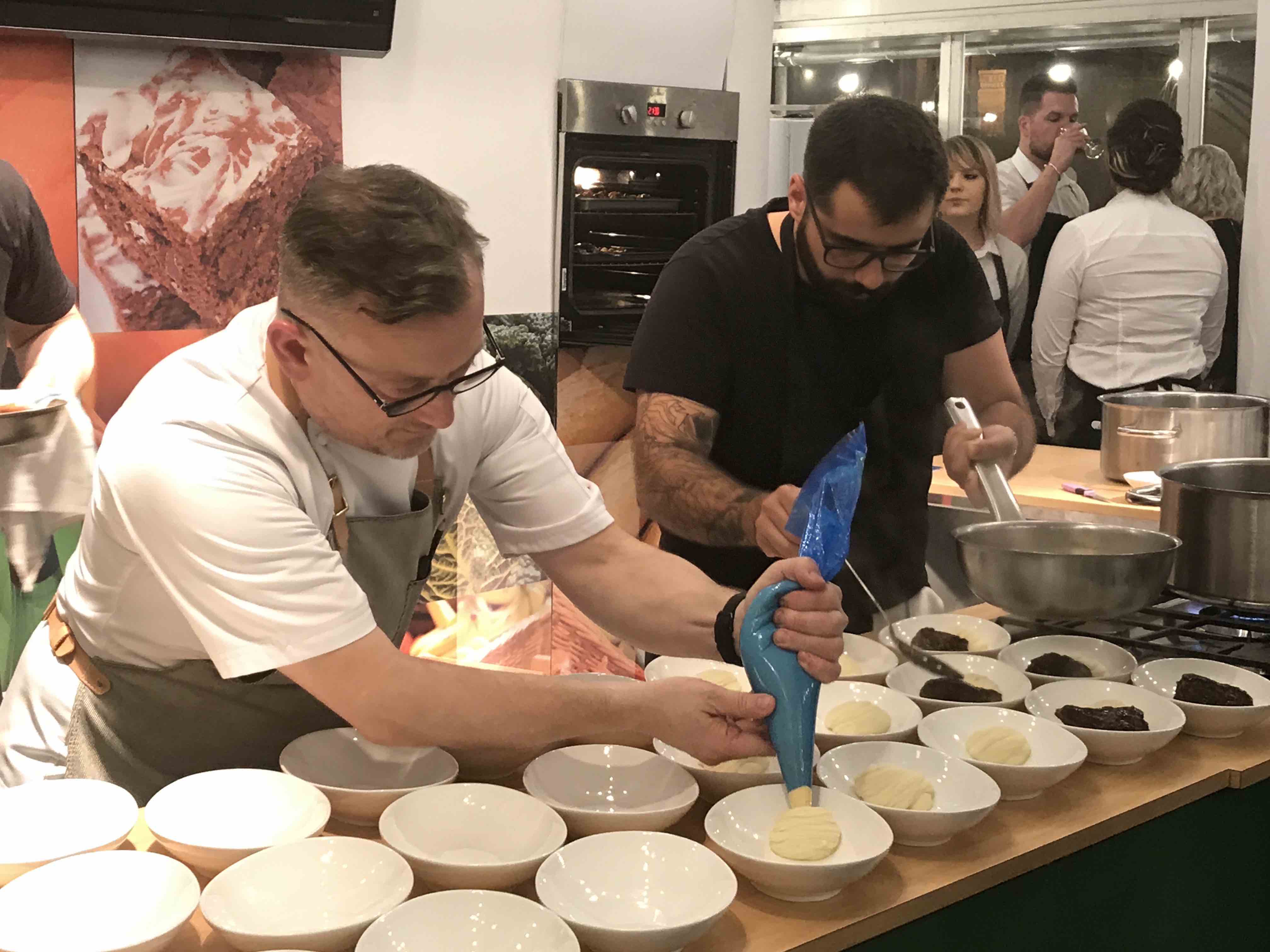 Simon Shaw's Spanish pop-up triumph at the MFDF Albert Square Hub ...