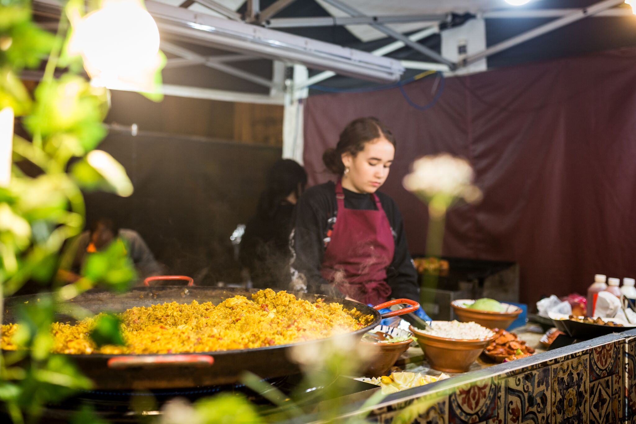 Get down – Fantastic streetwise eats at the MFDF Hub in Albert Square ...
